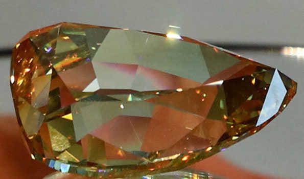 World’s largest flawless diamond set to sell - Goa Chronicle