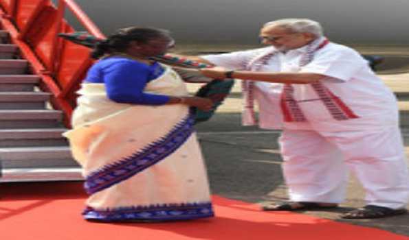 President Droupadi Murmu arrives on a two-day visit to Odisha - Goa ...