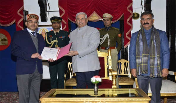 Dhiman sworn-in as Chief Information Commissioner - Goa Chronicle