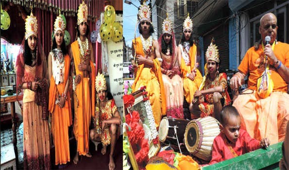 Shoba Yatra taken out by Kashmiri pandits to celebrate Ram Navami in Srinagar - Goa Chronicle