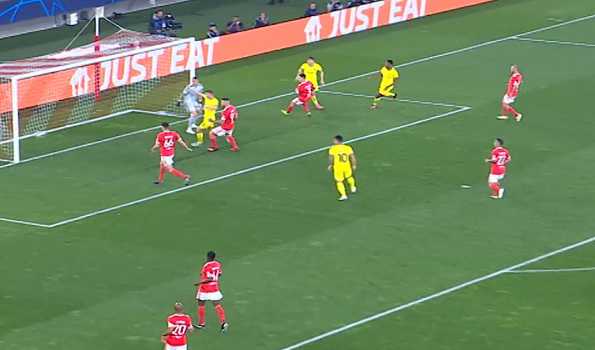 Real Madrid defeat Chelsea in Champions League quarterfinal first leg ...