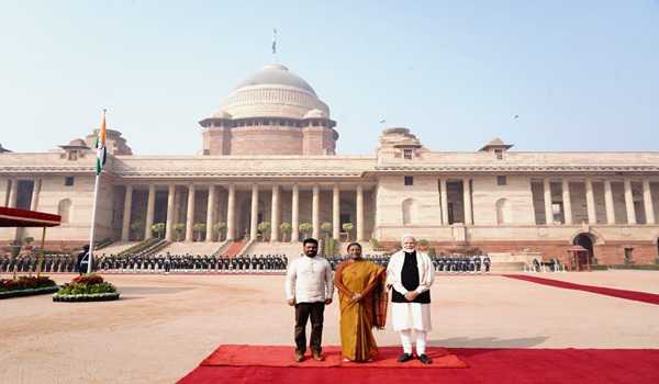 Sri Lankan President Anura Dissanayake accorded ceremonial welcome ahead of talks with PM Modi ...